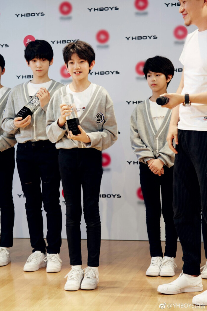 yhboys张铭浩事件-千图网