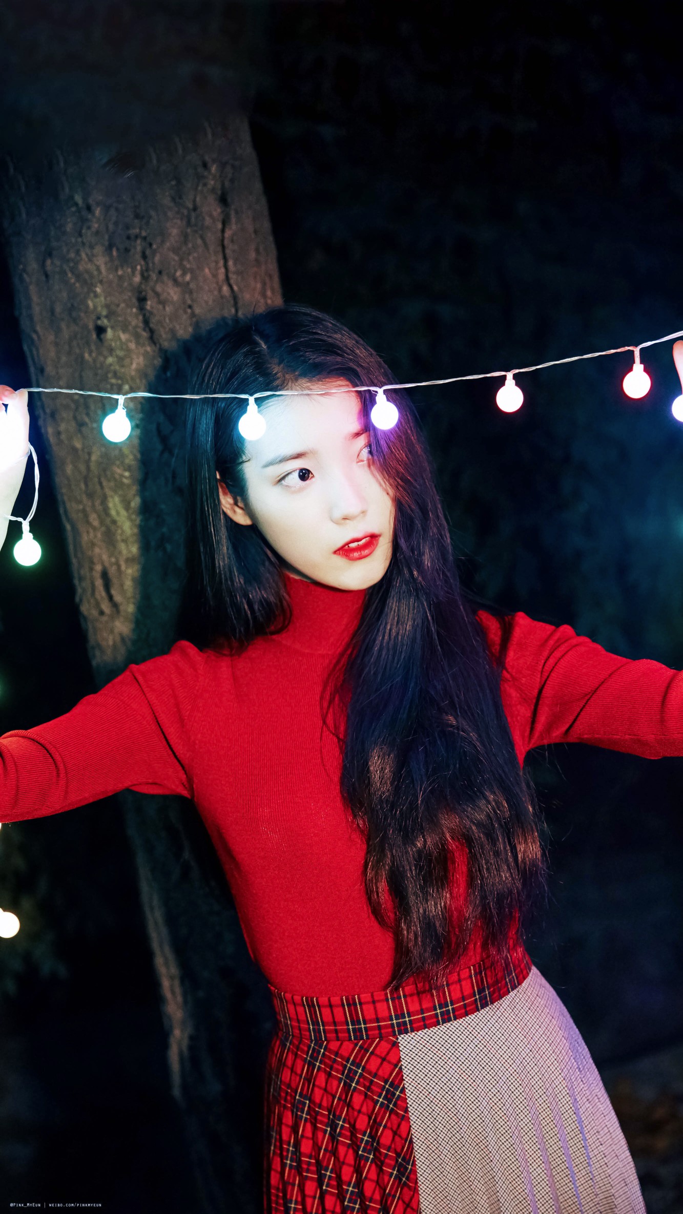 iu红色毛衣电脑壁纸-千图网